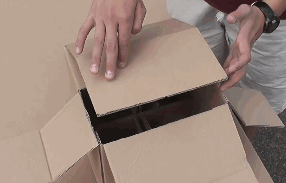 Caisse spécifique 4 cases - Carton ondulé - Cartonnages du Val d’Orge